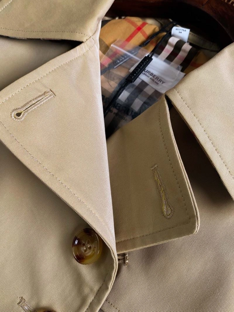Mirror quality Burberry Outwear