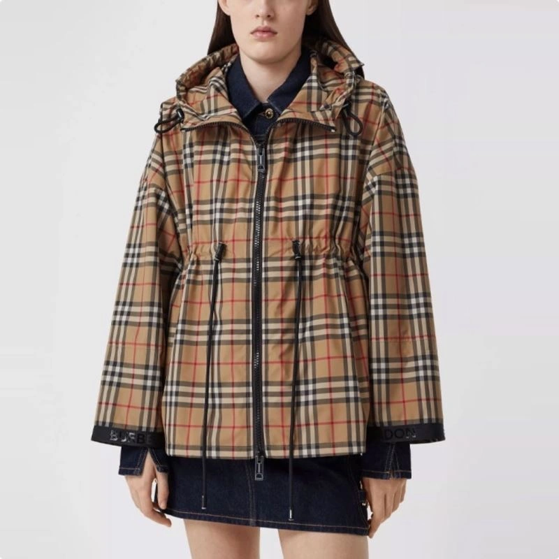 Economical Burberry Outwear