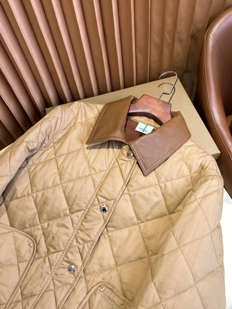 Low-cost Burberry Outwear