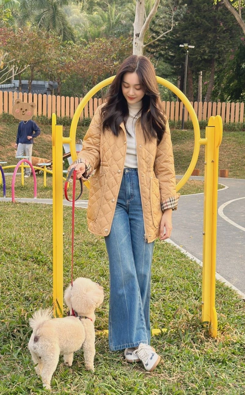 Burberry Outwear
