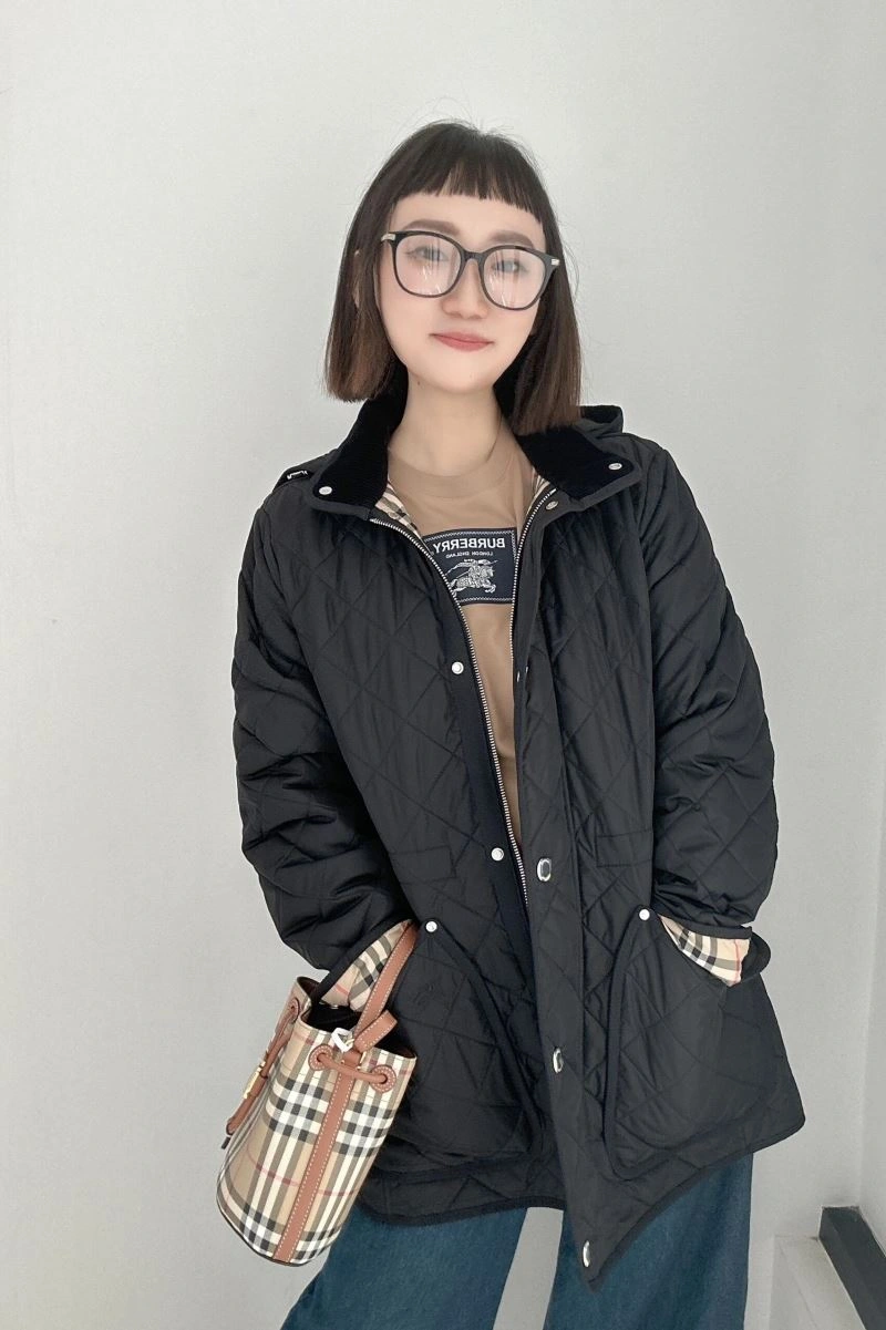 Top match Burberry Outwear