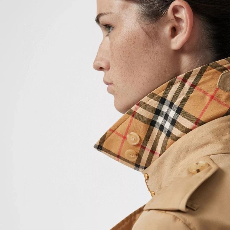 Inexpensive Burberry Outwear