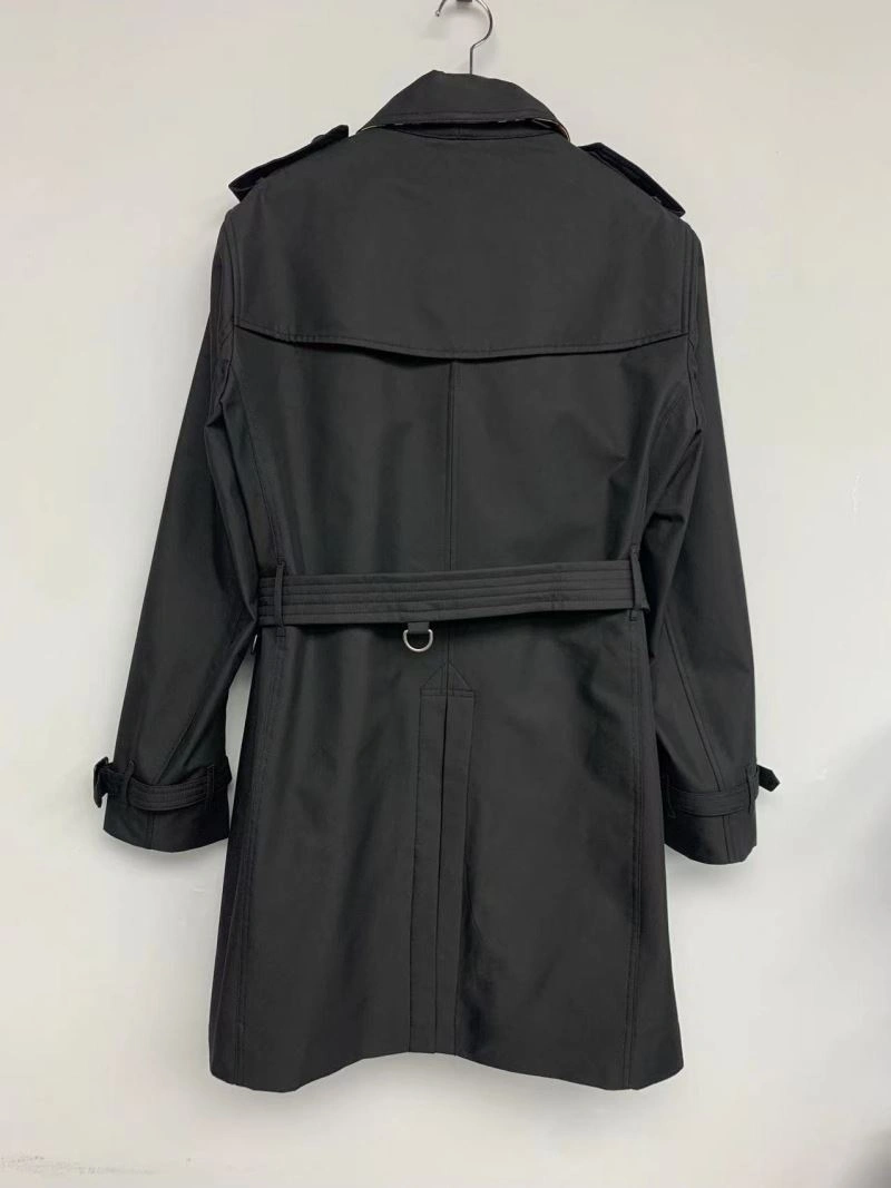 Low-cost Burberry Outwear
