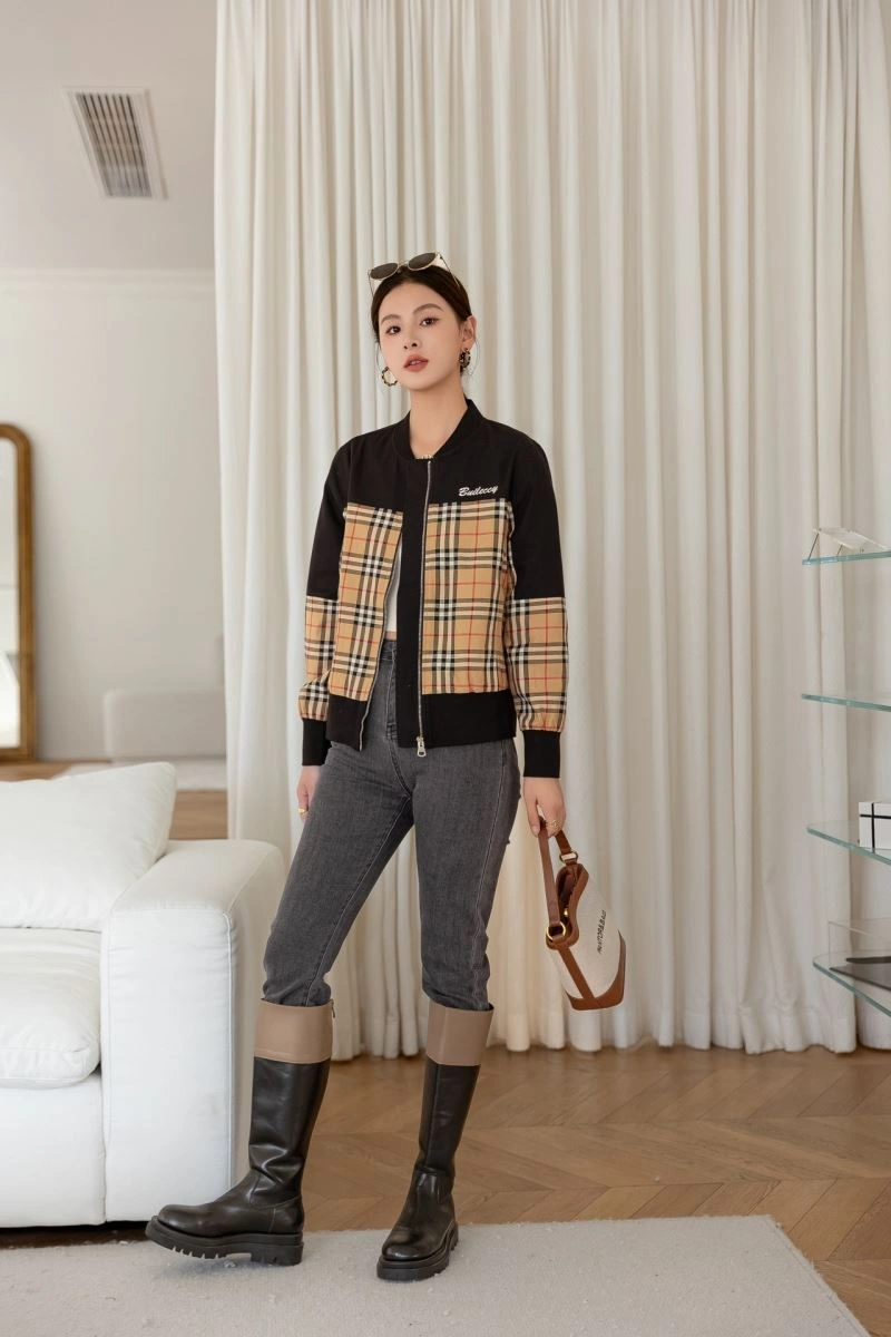 Accurate model Burberry Outwear