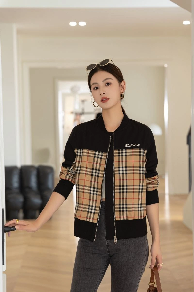 Accurate model Burberry Outwear