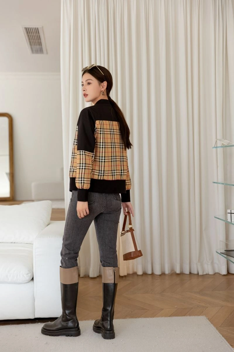 Accurate model Burberry Outwear