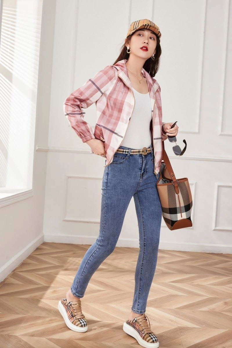 Official Burberry Outwear
