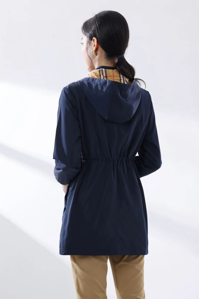Bargain Burberry Outwear