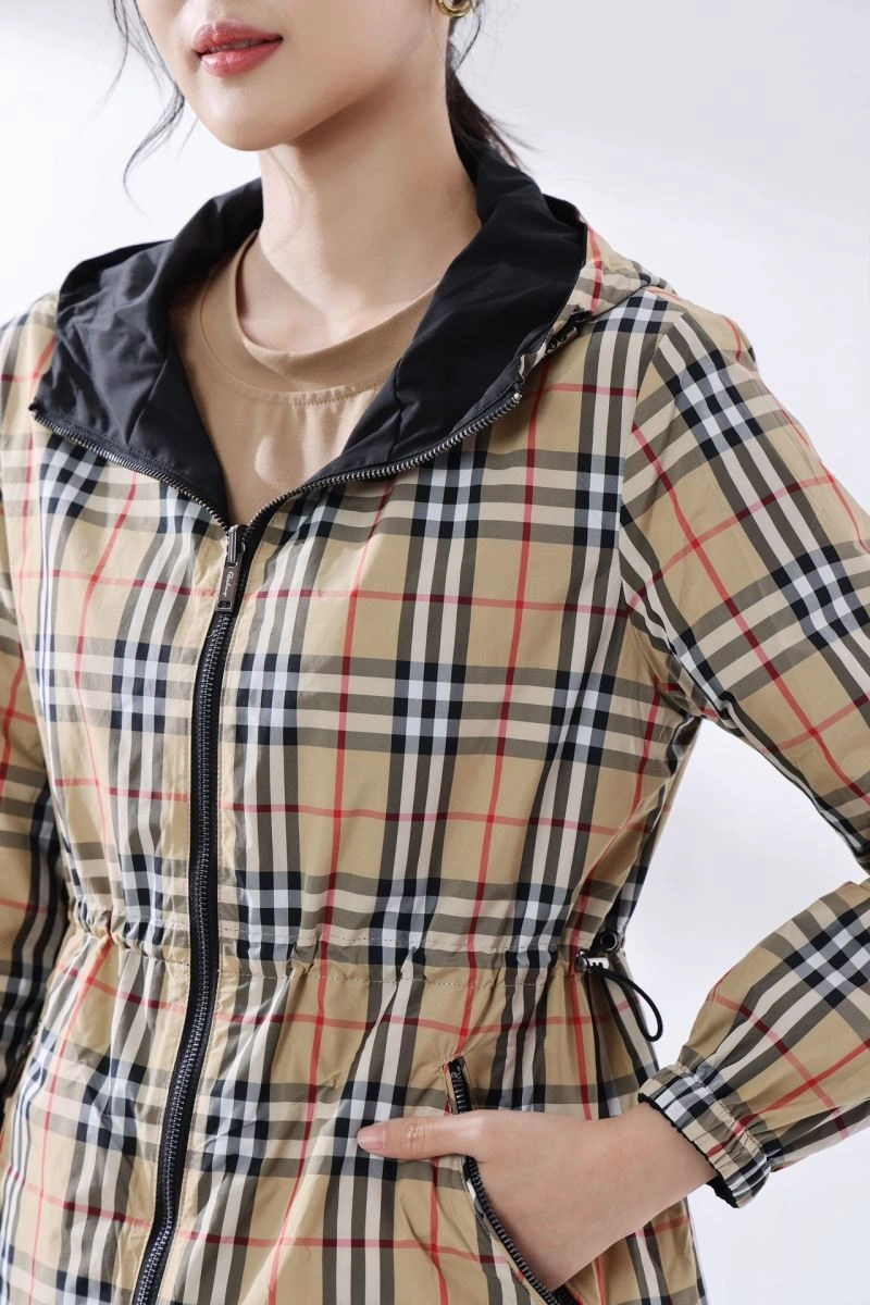 Economical Burberry Outwear