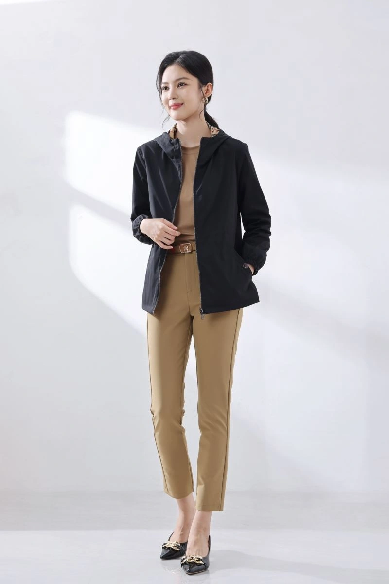 Economical Burberry Outwear