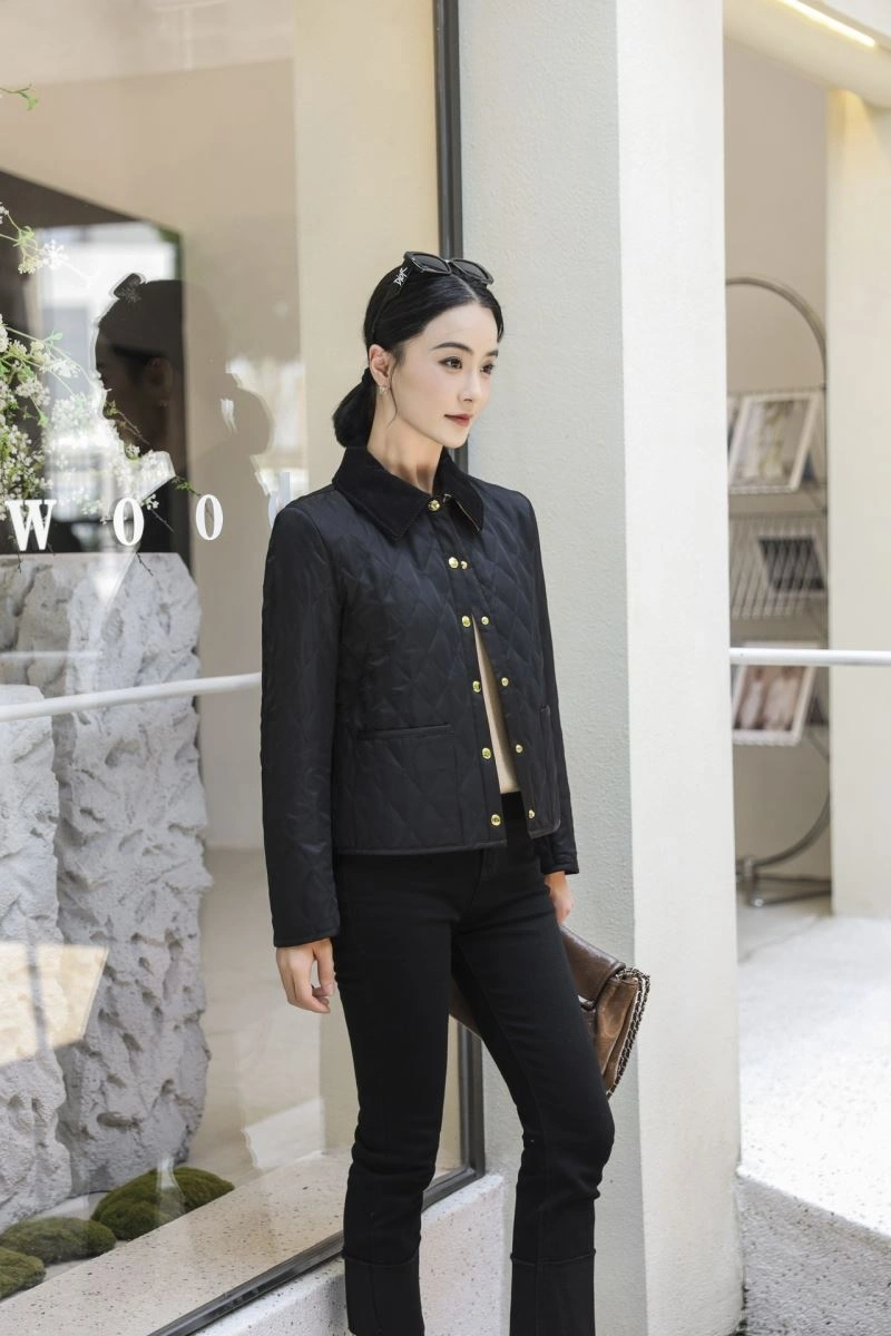 Top match Burberry Outwear