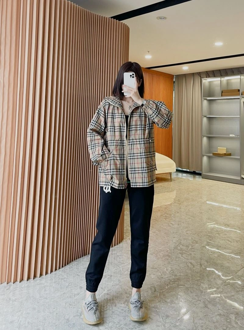 Exact replica Burberry Outwear