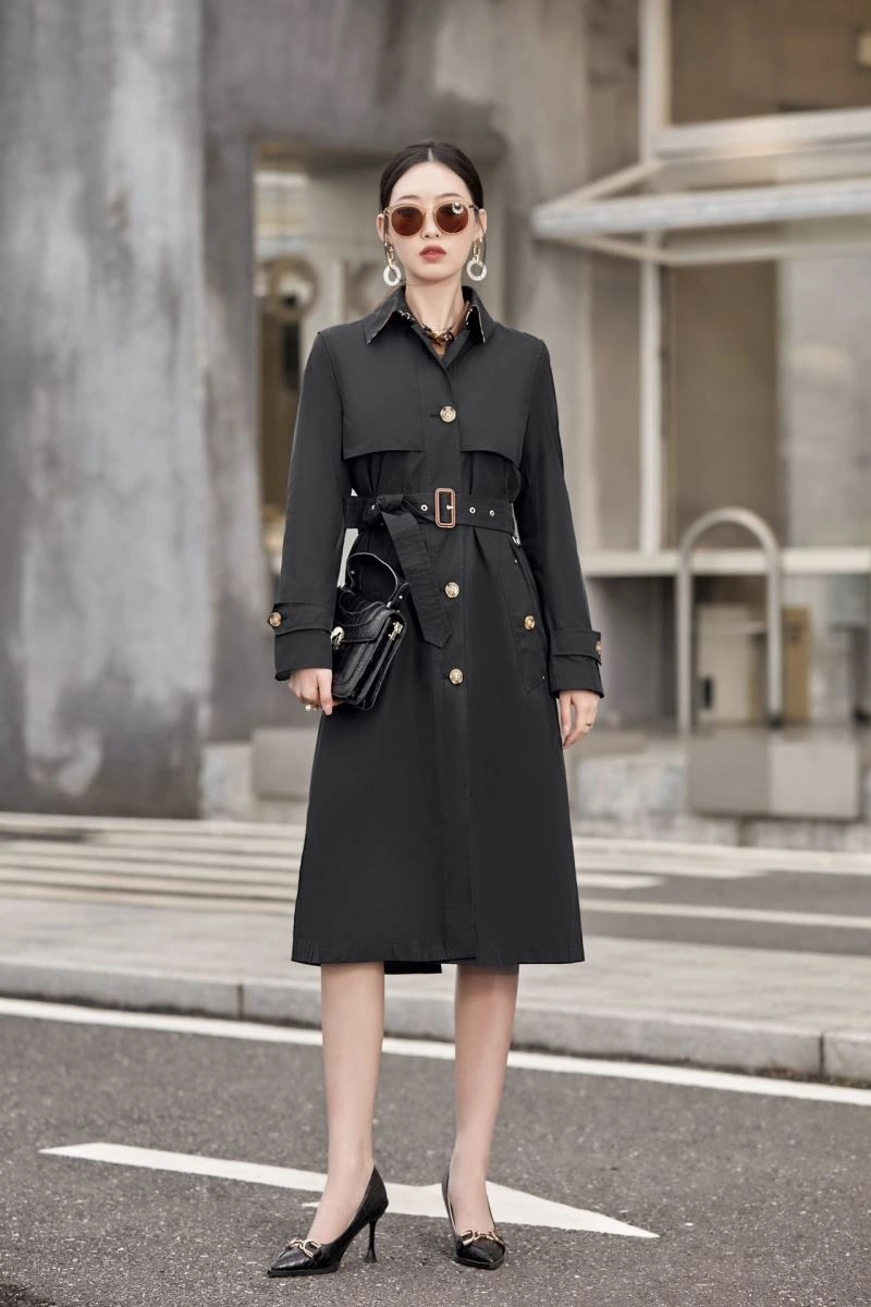 Discounted Burberry Outwear