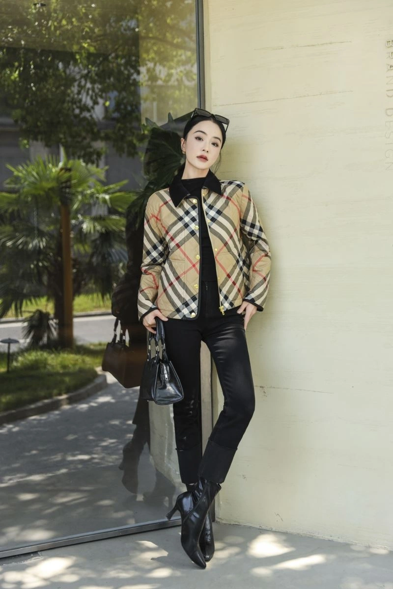 High fidelity Burberry Outwear