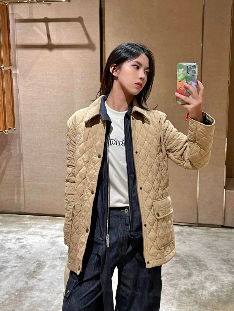 Factory-made Burberry Outwear