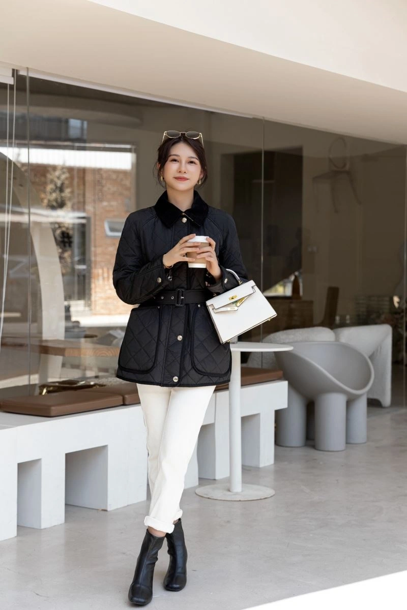 Legit Burberry Outwear