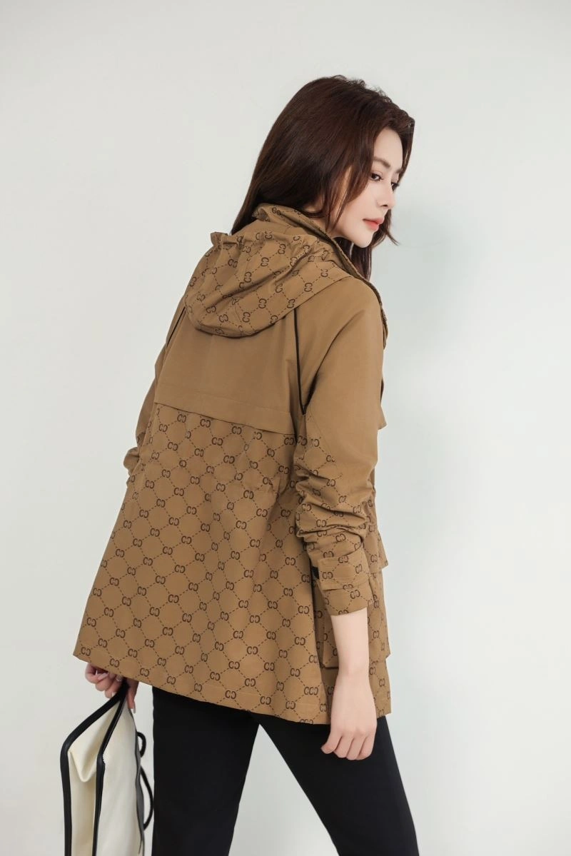 Bargain Burberry Outwear