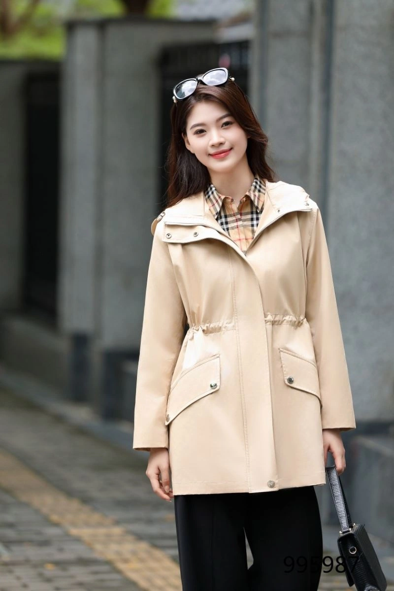 Discounted Burberry Outwear