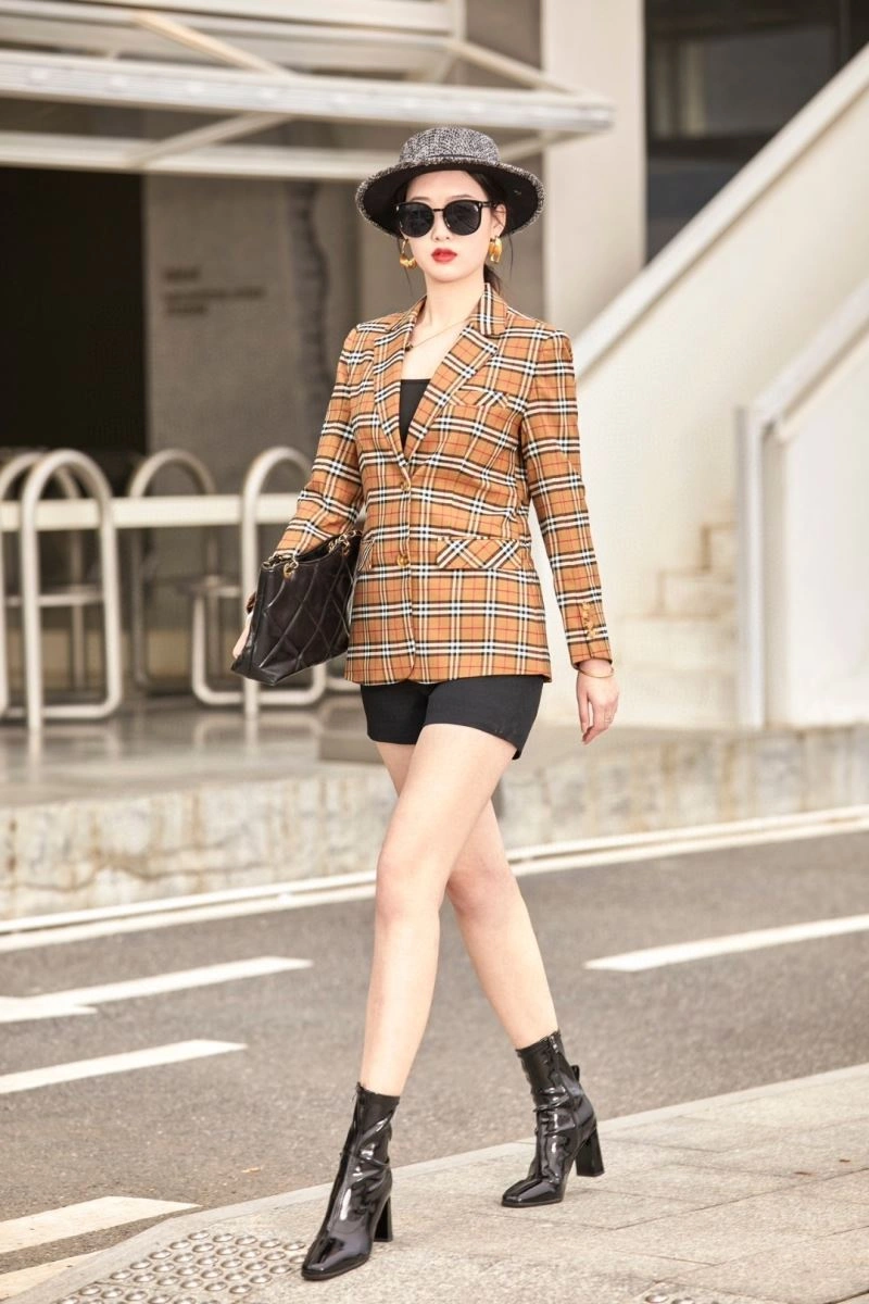 Budget-friendly Burberry Outwear