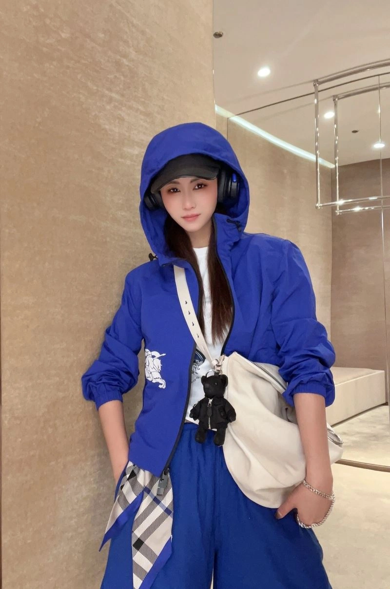 High fidelity Burberry Outwear