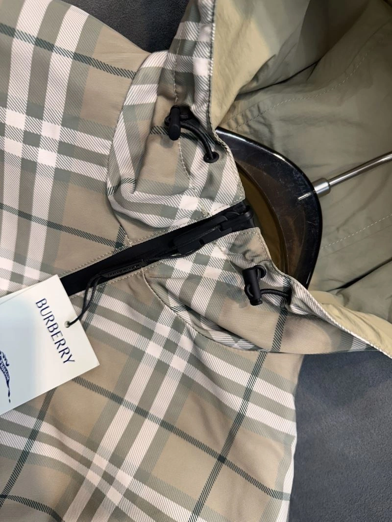 Top mirror Burberry Outwear