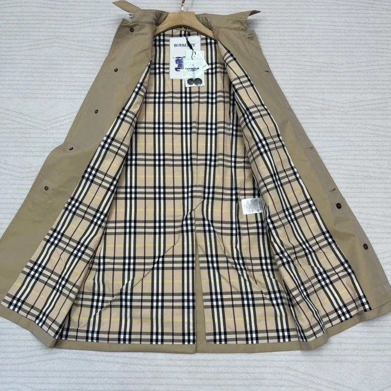 Factory-made Burberry Outwear
