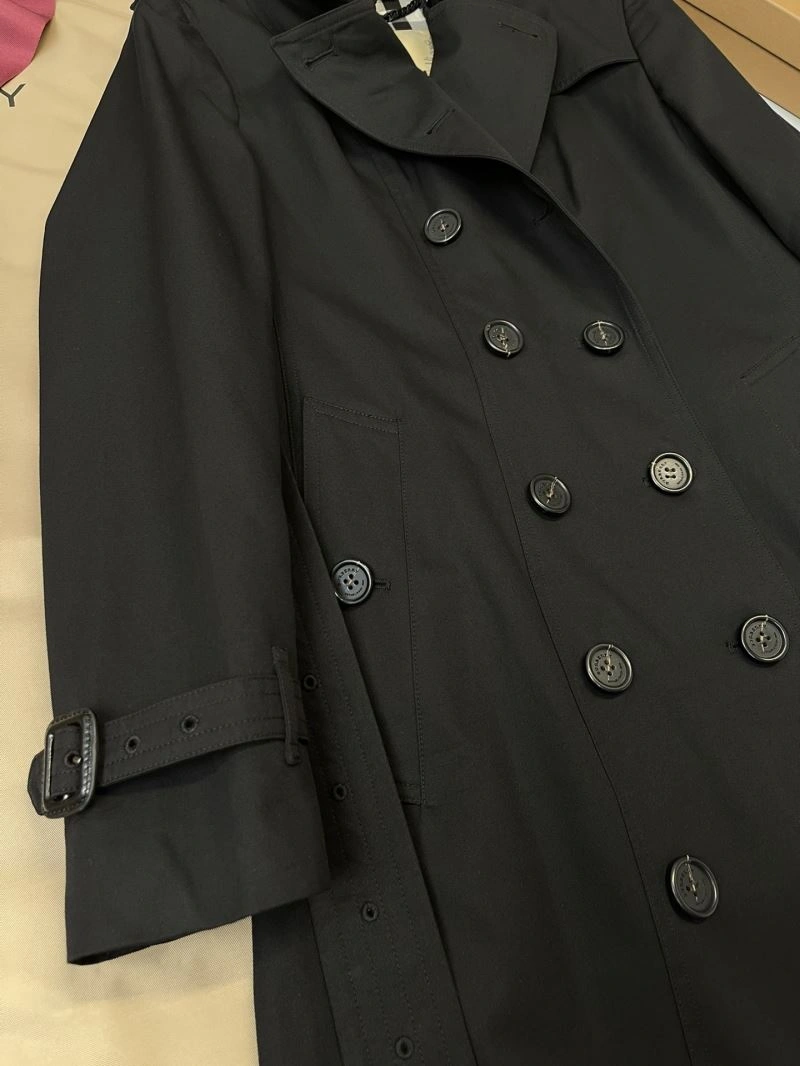 Official Burberry Outwear