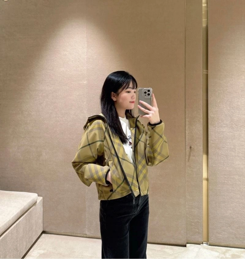Burberry Outwear