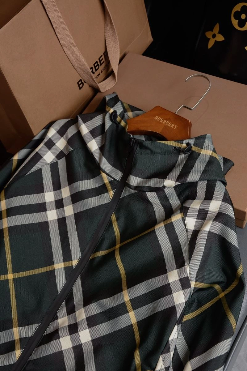 Legit Burberry Outwear