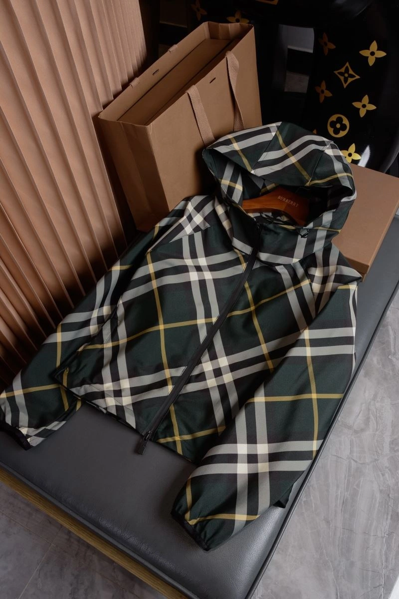 Legit Burberry Outwear