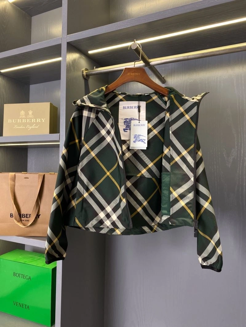 Cut-rate Burberry Outwear