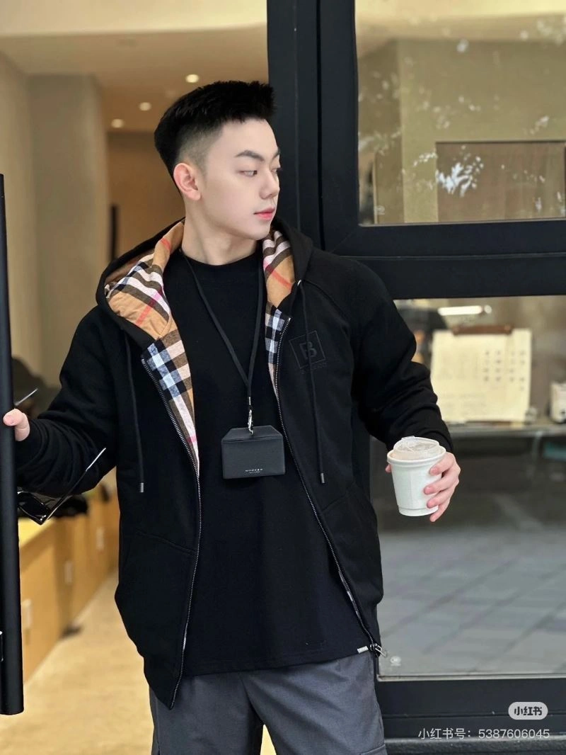 High accuracy Burberry Outwear