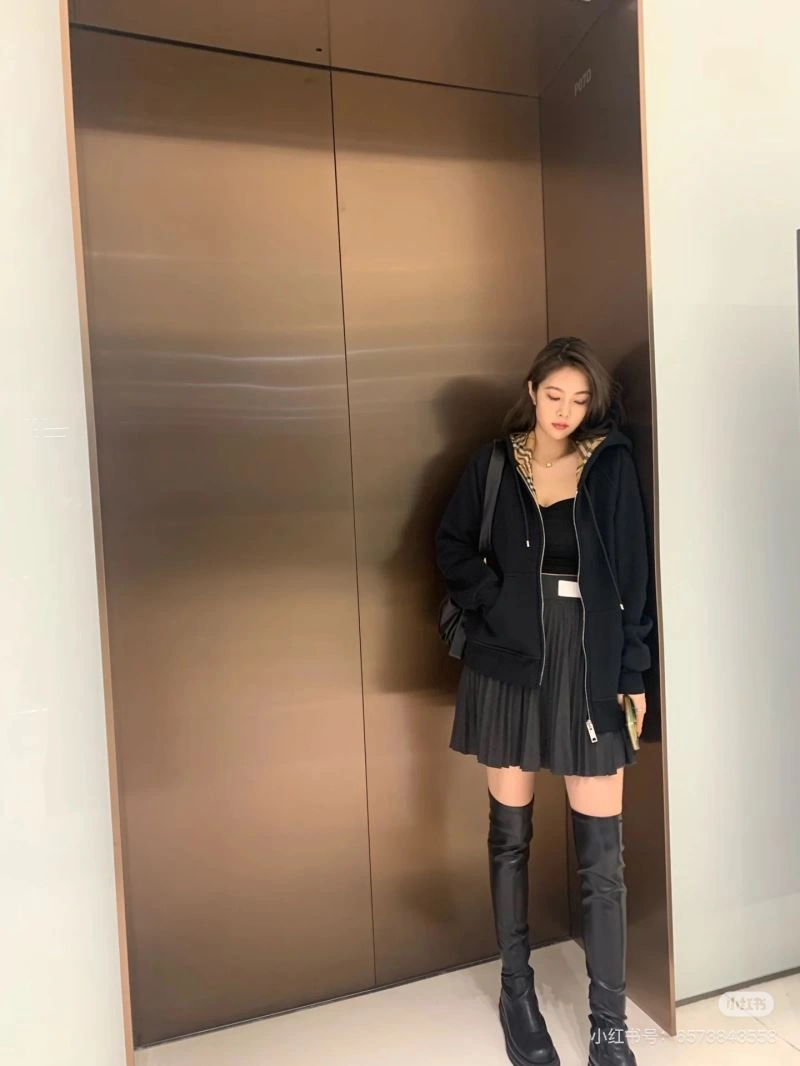 High accuracy Burberry Outwear