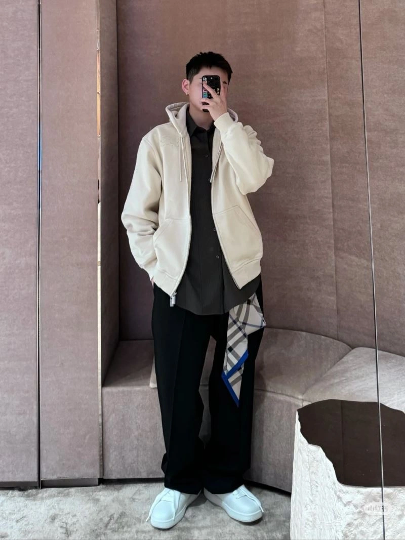 Real Burberry Outwear