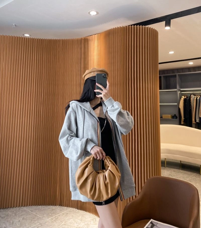 Discounted Burberry Outwear