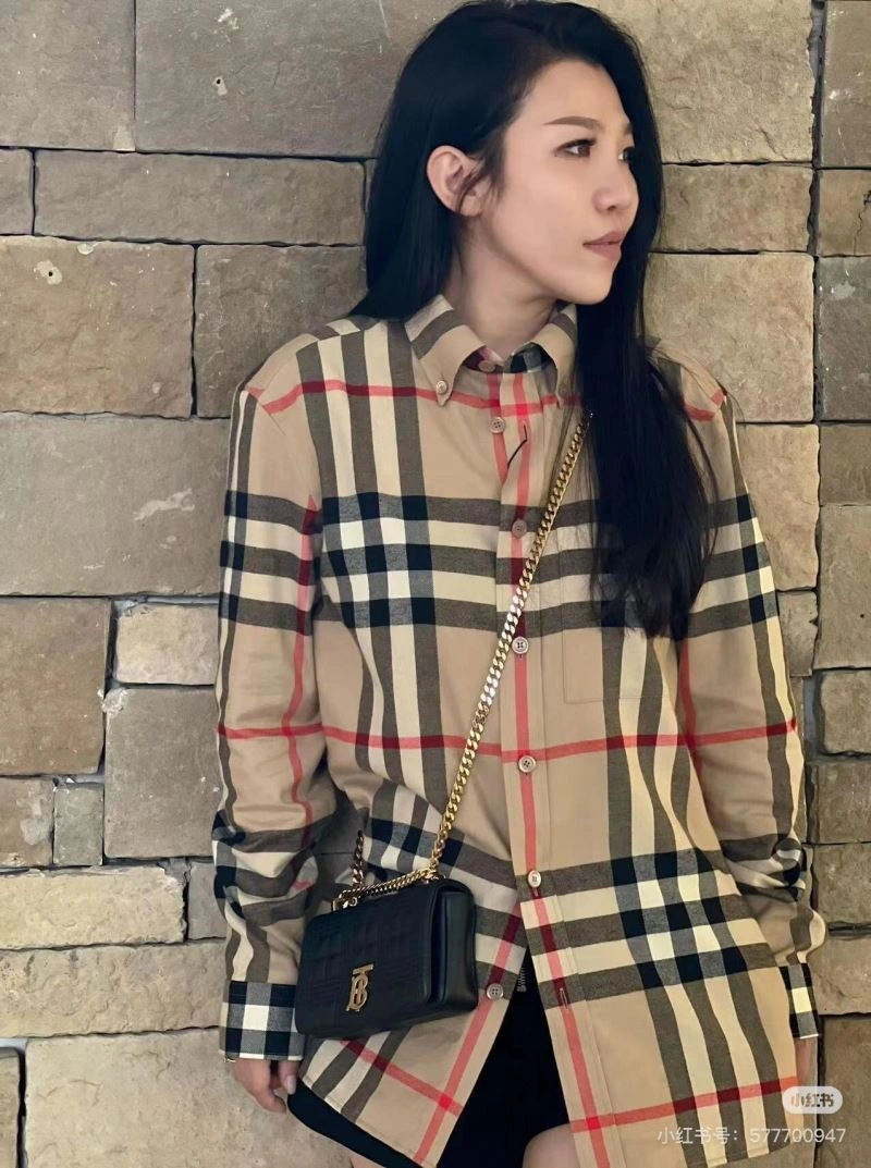 Bargain Burberry Outwear