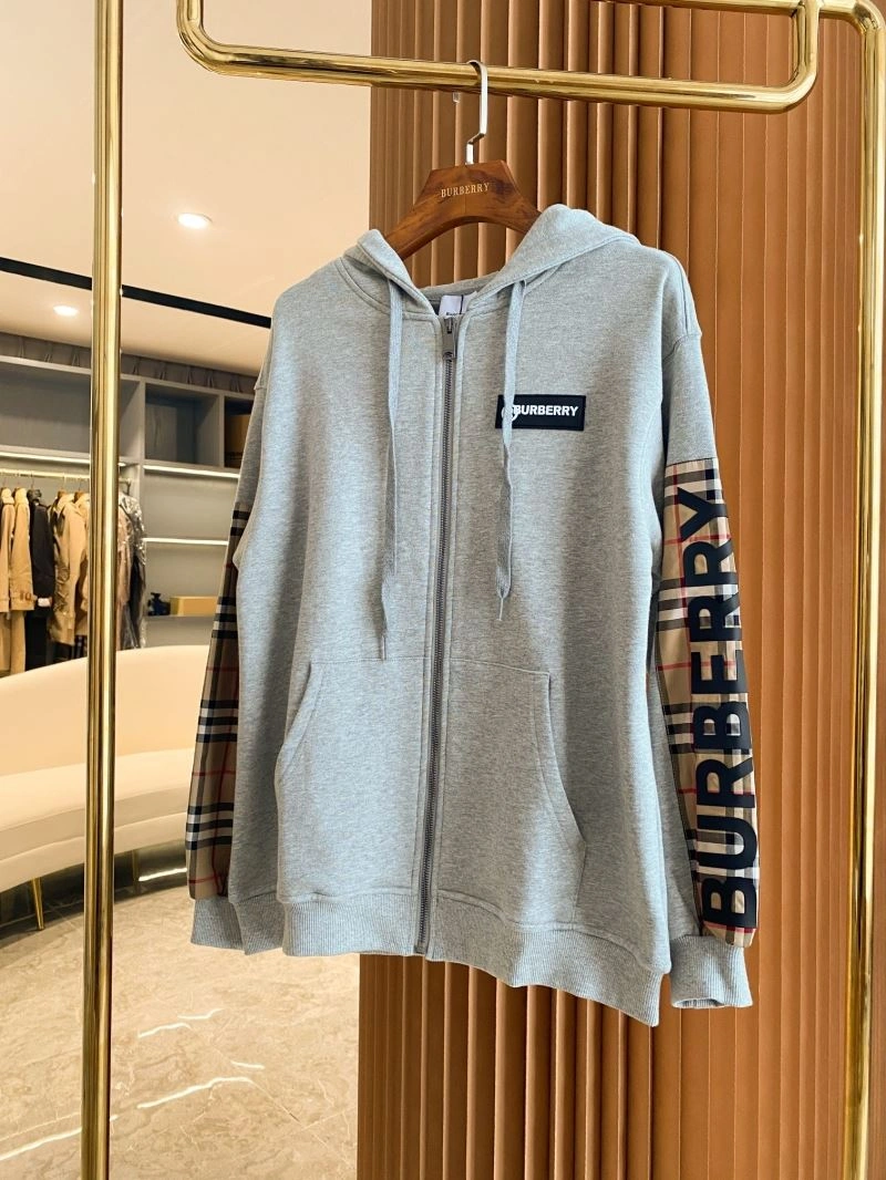 Bargain Burberry Outwear