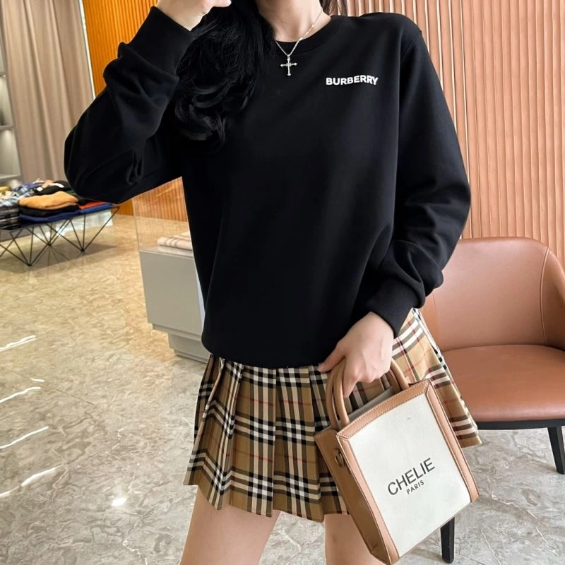 Low-cost Burberry Outwear