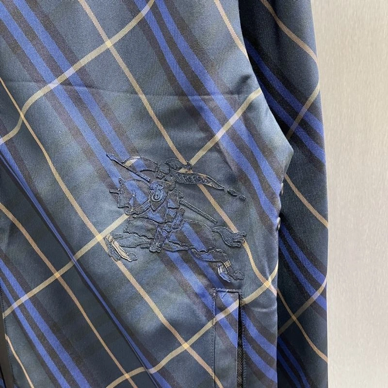 Reasonably priced Burberry Outwear