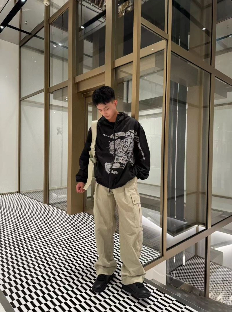 Top mirror Burberry Outwear