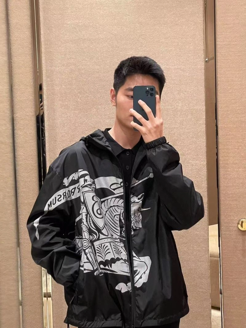 Top mirror Burberry Outwear