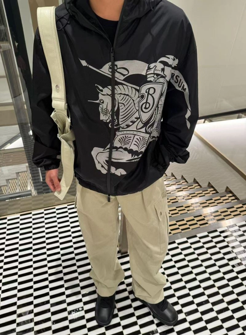 Top mirror Burberry Outwear