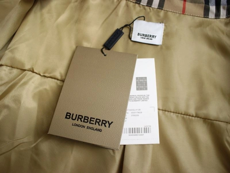 Precise copy Burberry Outwear