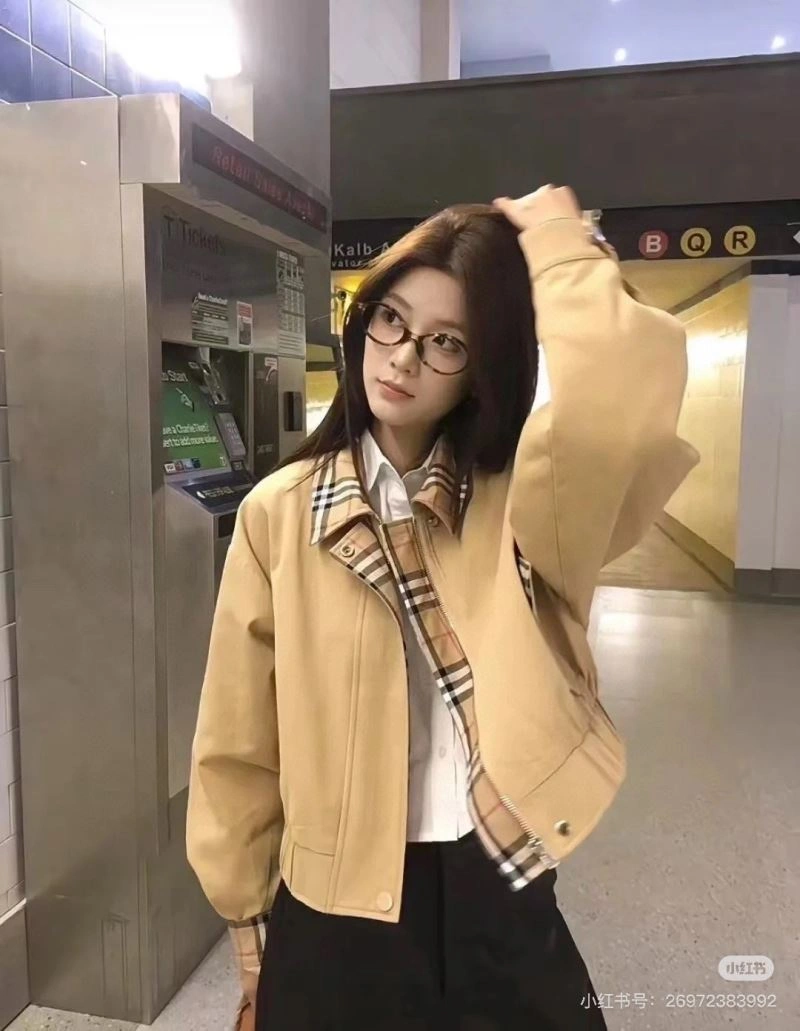 Precise copy Burberry Outwear
