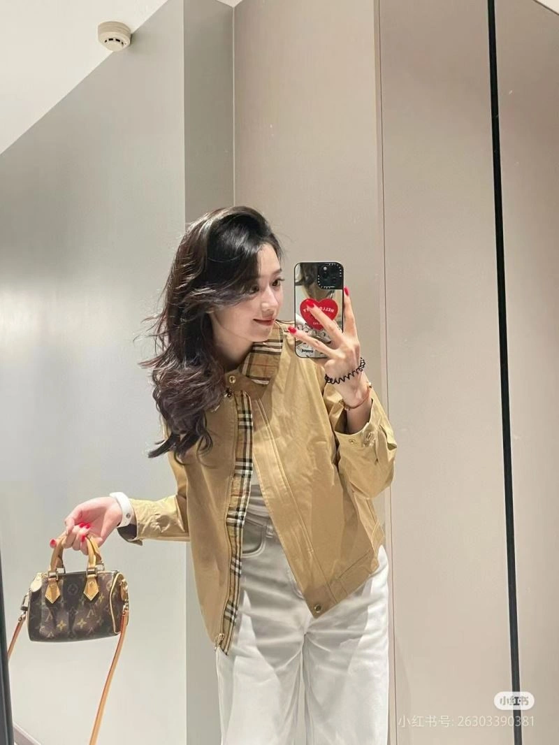 Precise copy Burberry Outwear