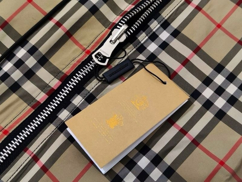 Perfect replica Burberry Outwear