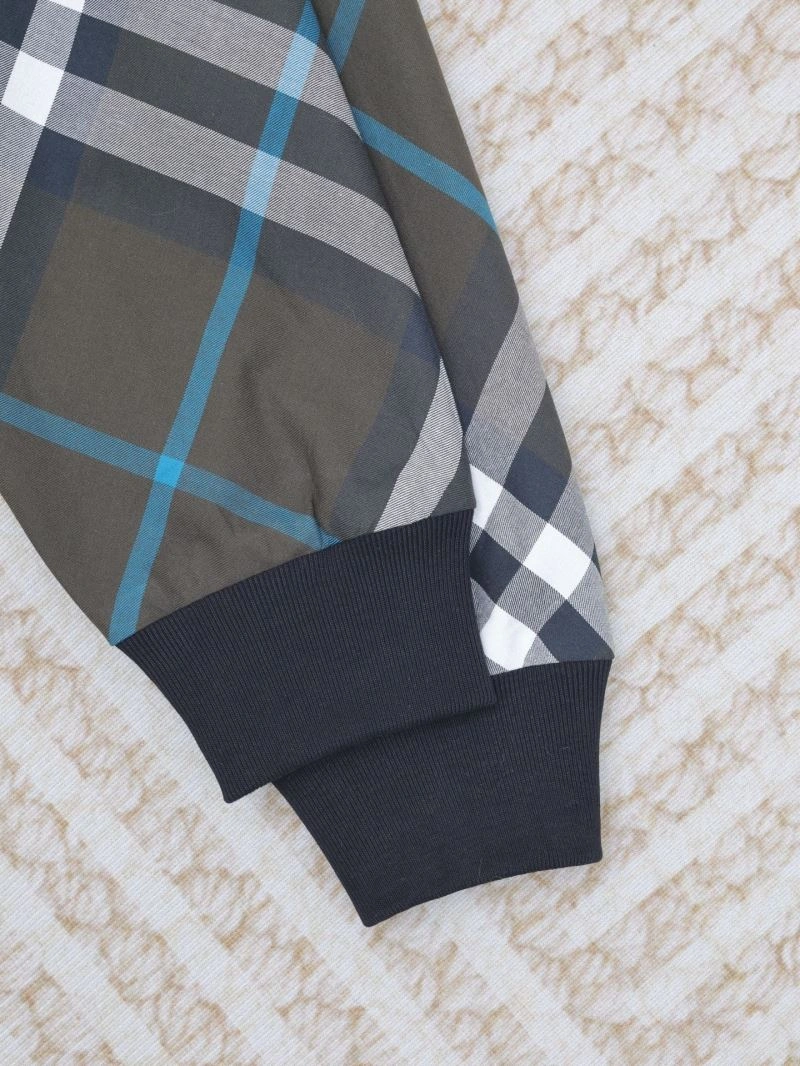 Legit Burberry Outwear