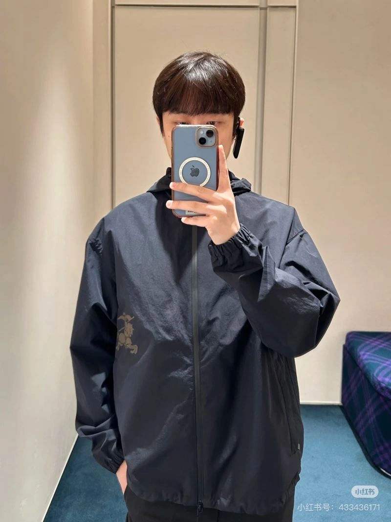Top mirror Burberry Outwear