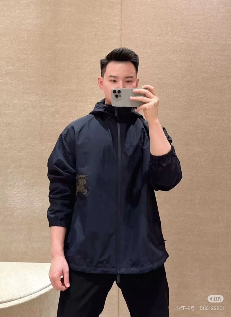Top mirror Burberry Outwear