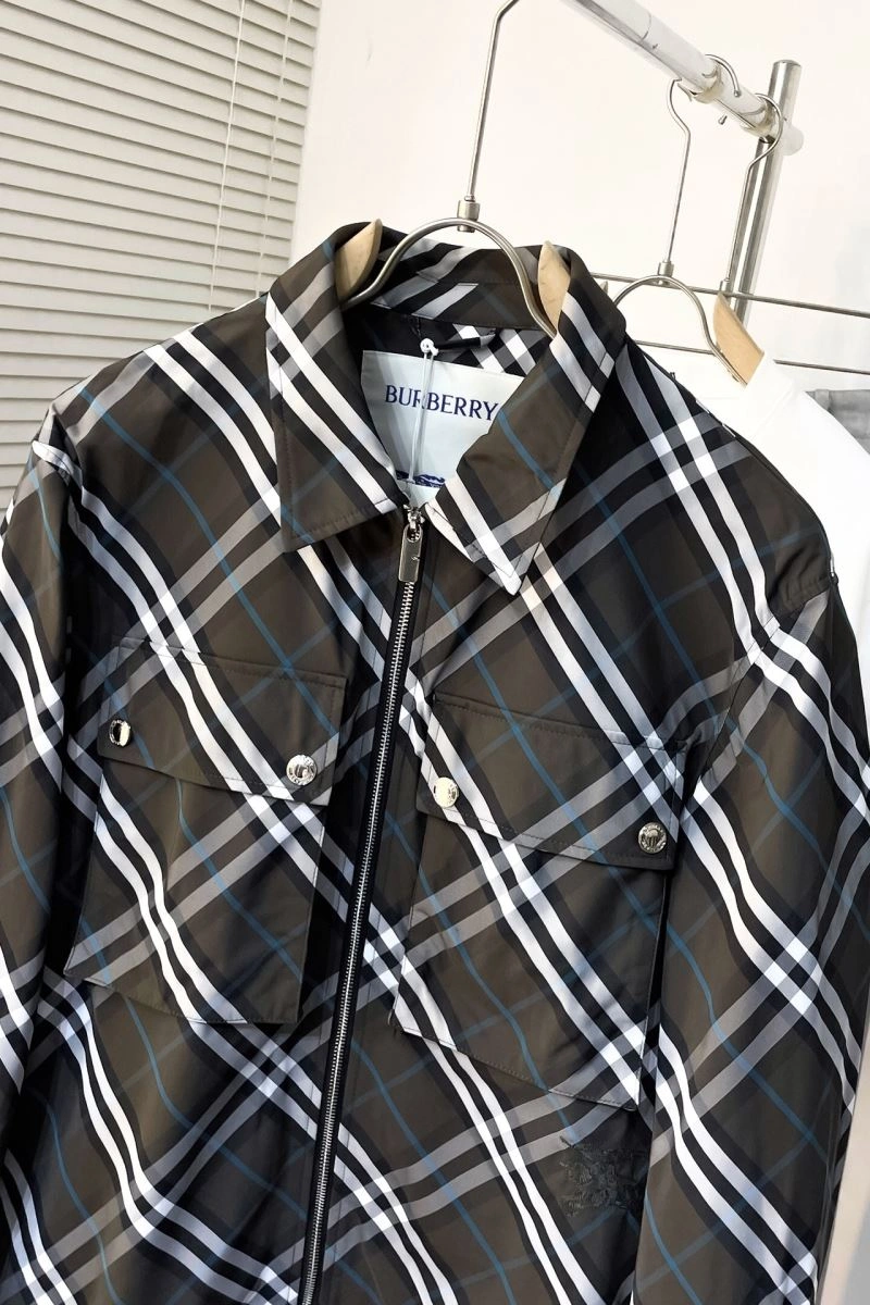 Original Burberry Outwear